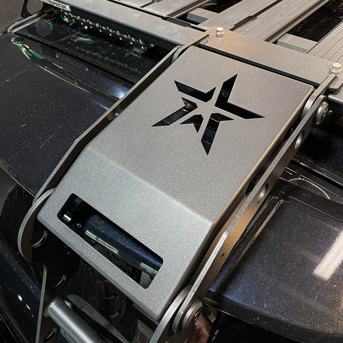 Vogue Industries Toyota LandCruiser LC200 (2008+) Rear Ladder